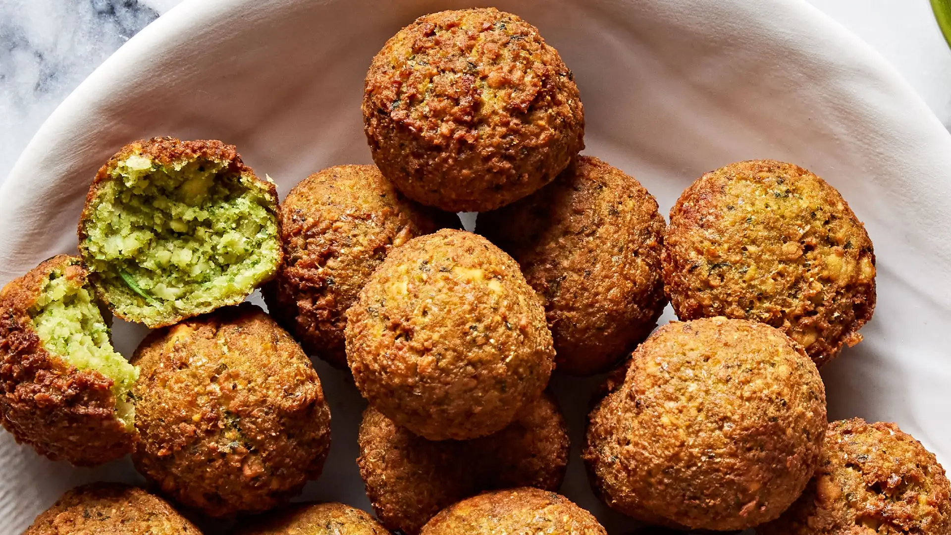 The Ultimate Guide to Signature Falafel Dishes: Flavors and Techniques ...